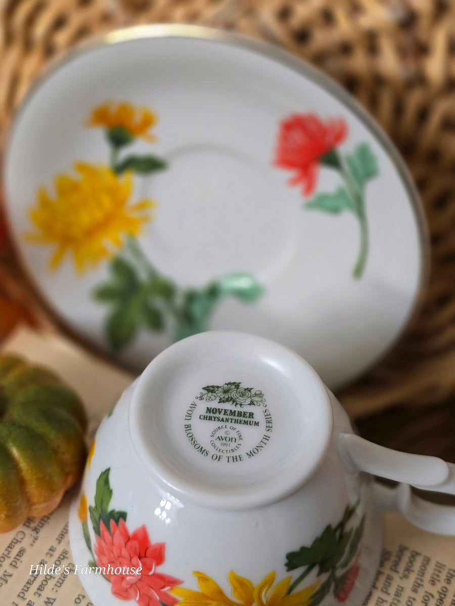 Vintage Avon "November" Teacup and Saucer Set – Hilde's Farmhouse