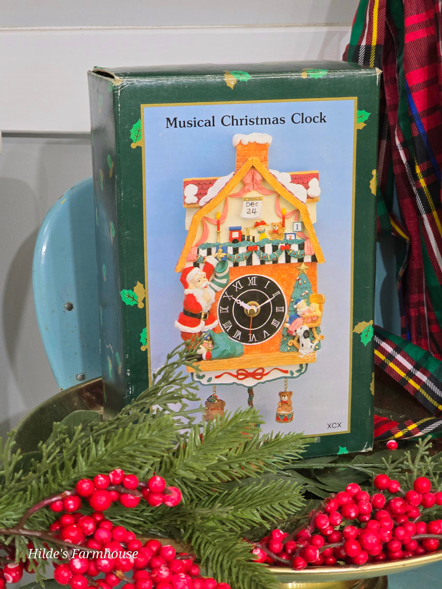 Vintage Musical Christmas Clock – Hilde's Farmhouse